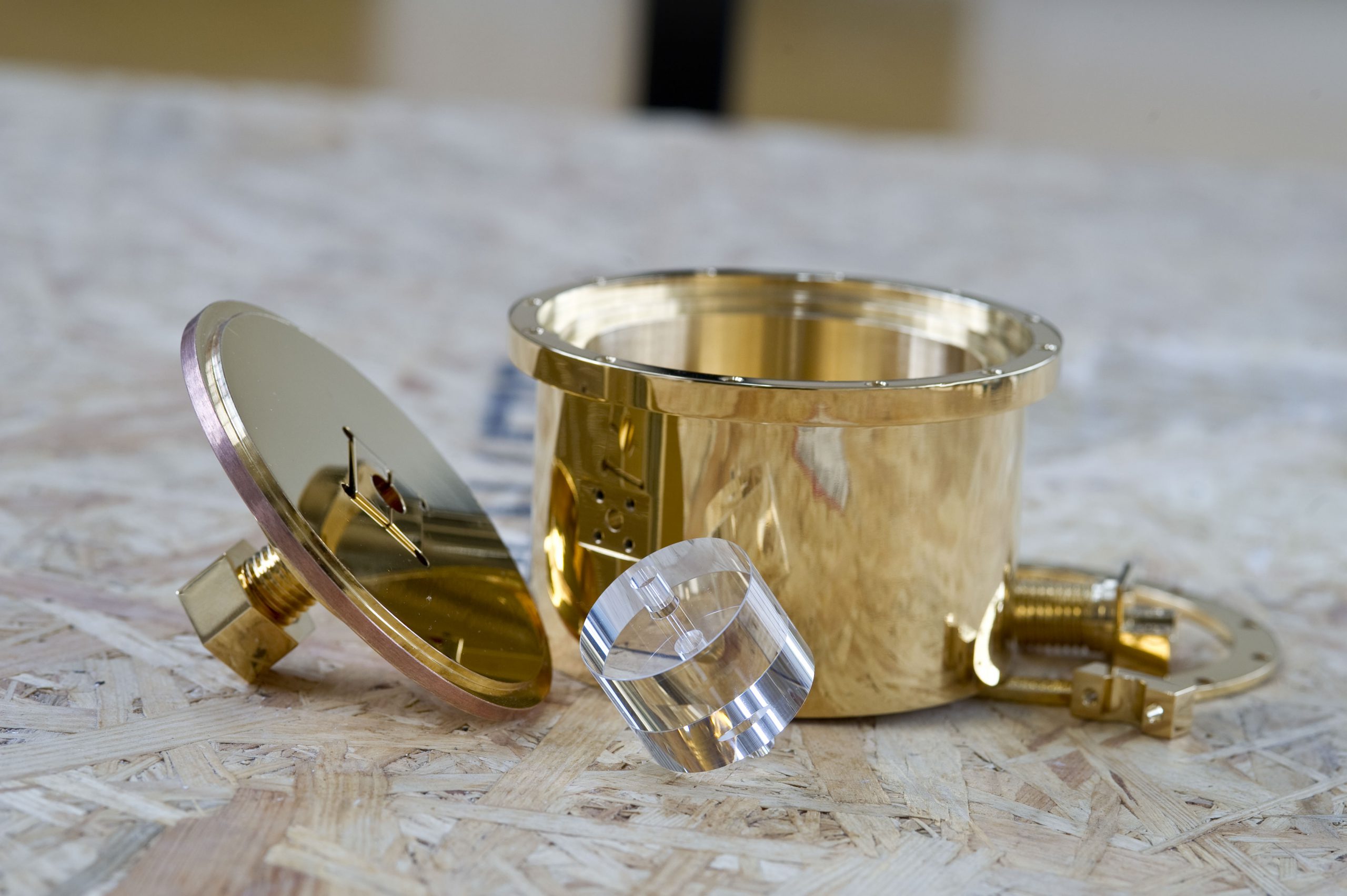 ULISS Cryogenic Sapphire Oscillator - FEMTO Engineering